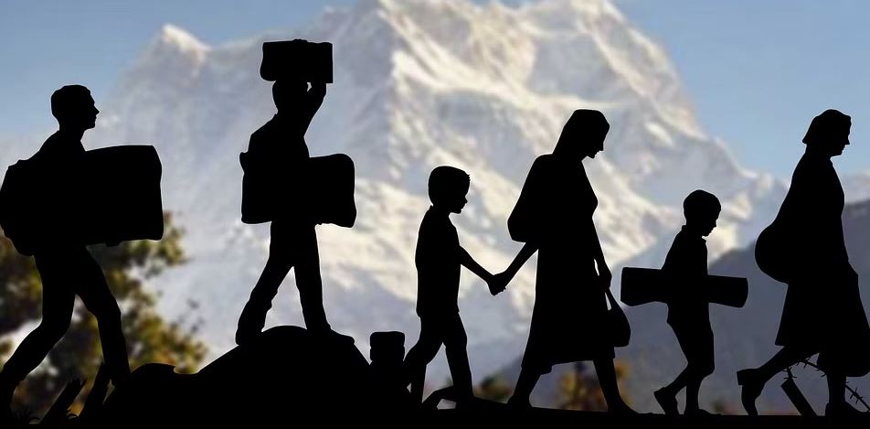 Migration In Uttarakhand : उत्तराखंड में पलायन के दंश से 1,702 गांव बने ...